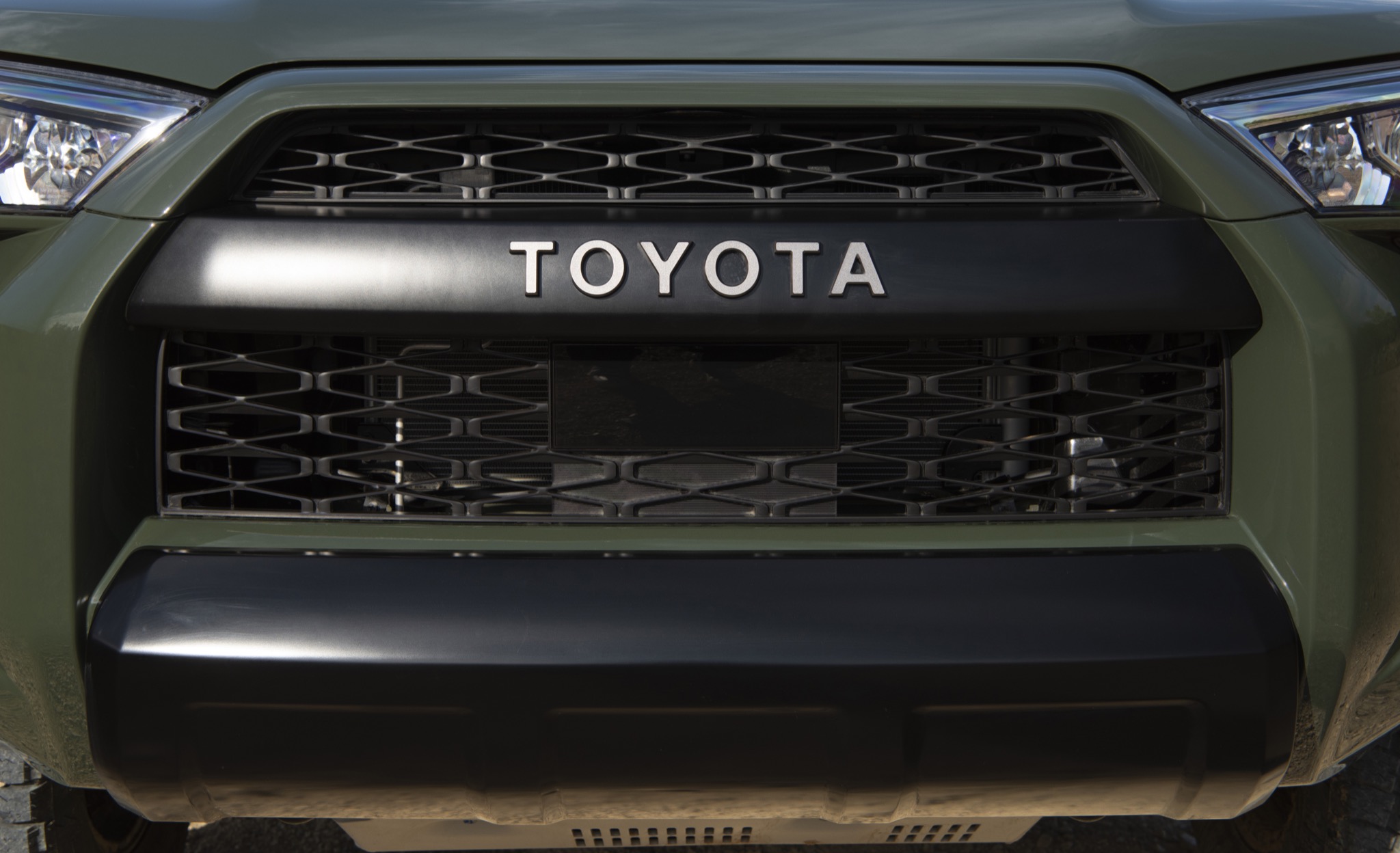 As capable as a Jeep, as reliable as a Toyota—it’s the 2020 4Runner SUV ...