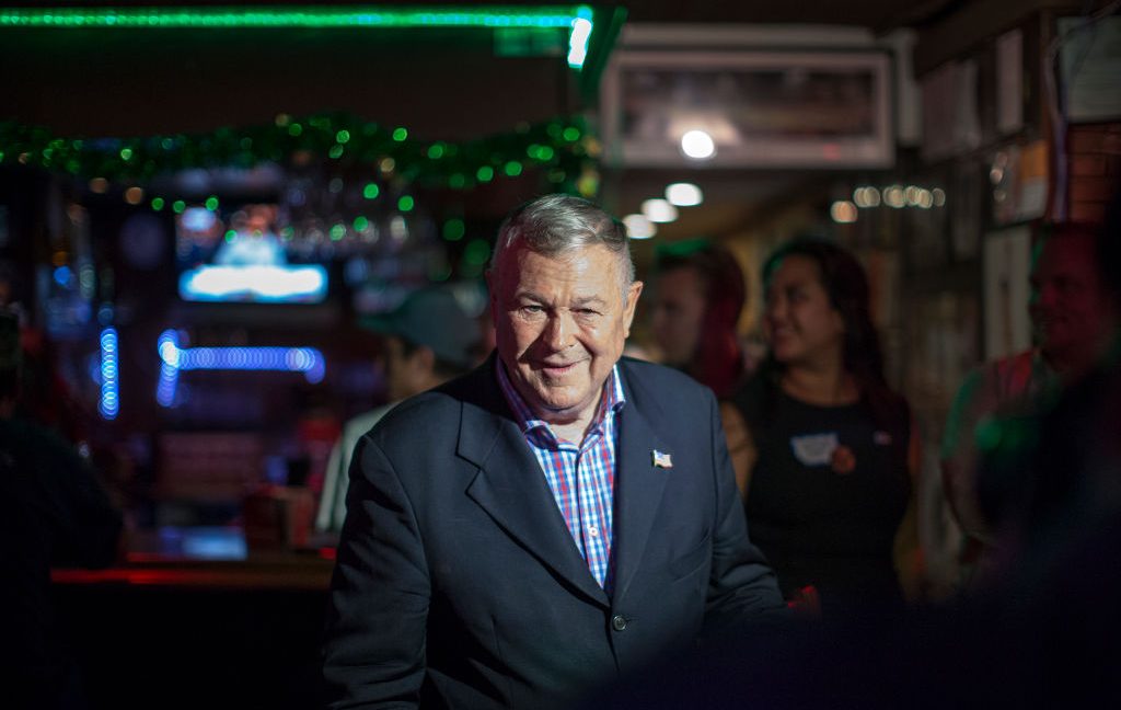 Former congressman confirms he offered to broker pardon for Assange ...