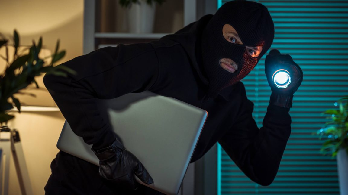 Ars Technicast special edition, part 2: Spotting bad actors inside a ...