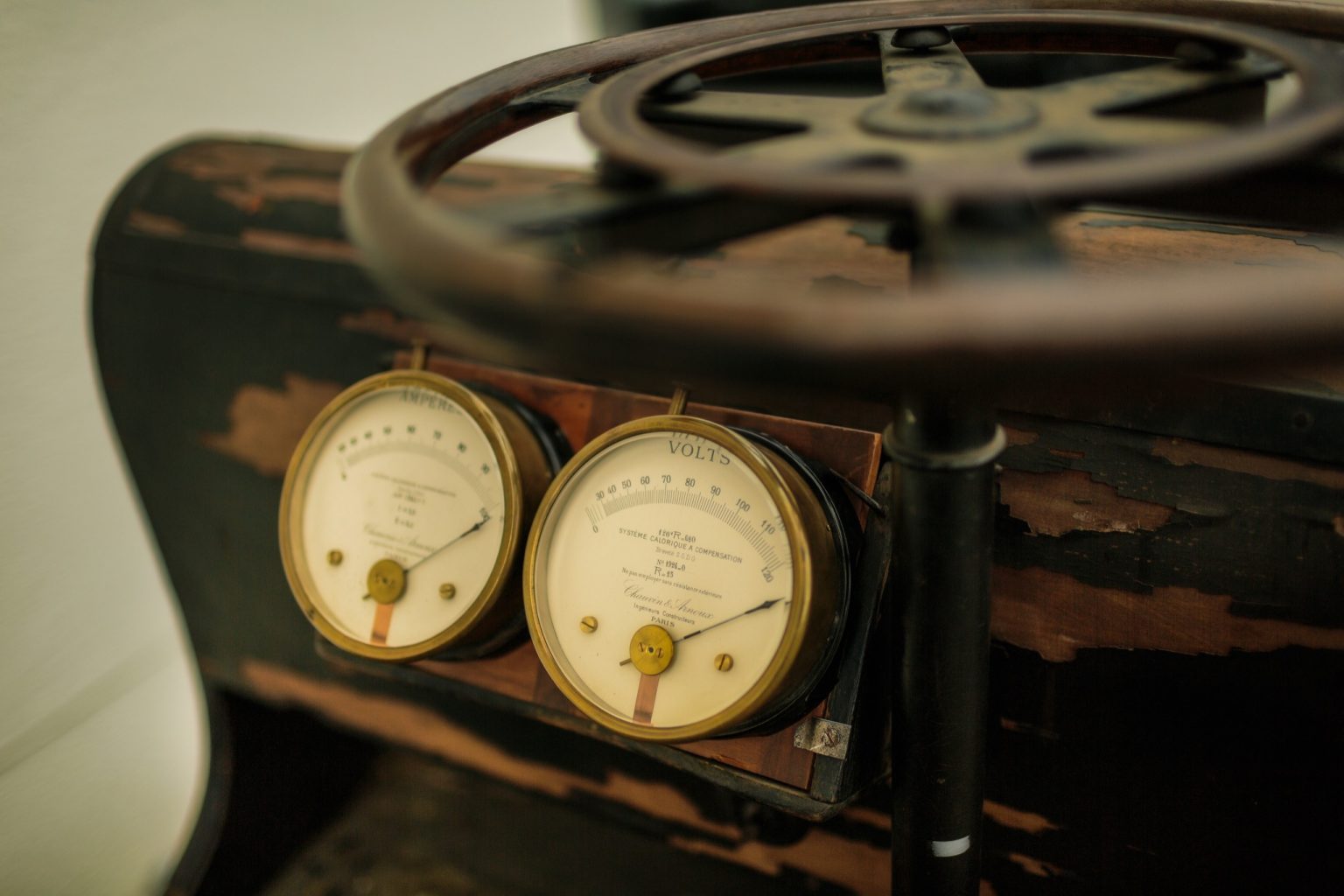 Check out the first-ever electric car designed by Porsche, the 1898 P1 ...
