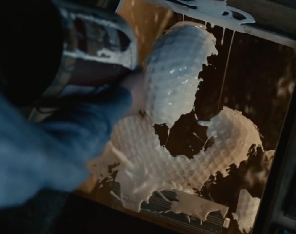 Review: The Invisible Man is a horror film that works on multiple ...