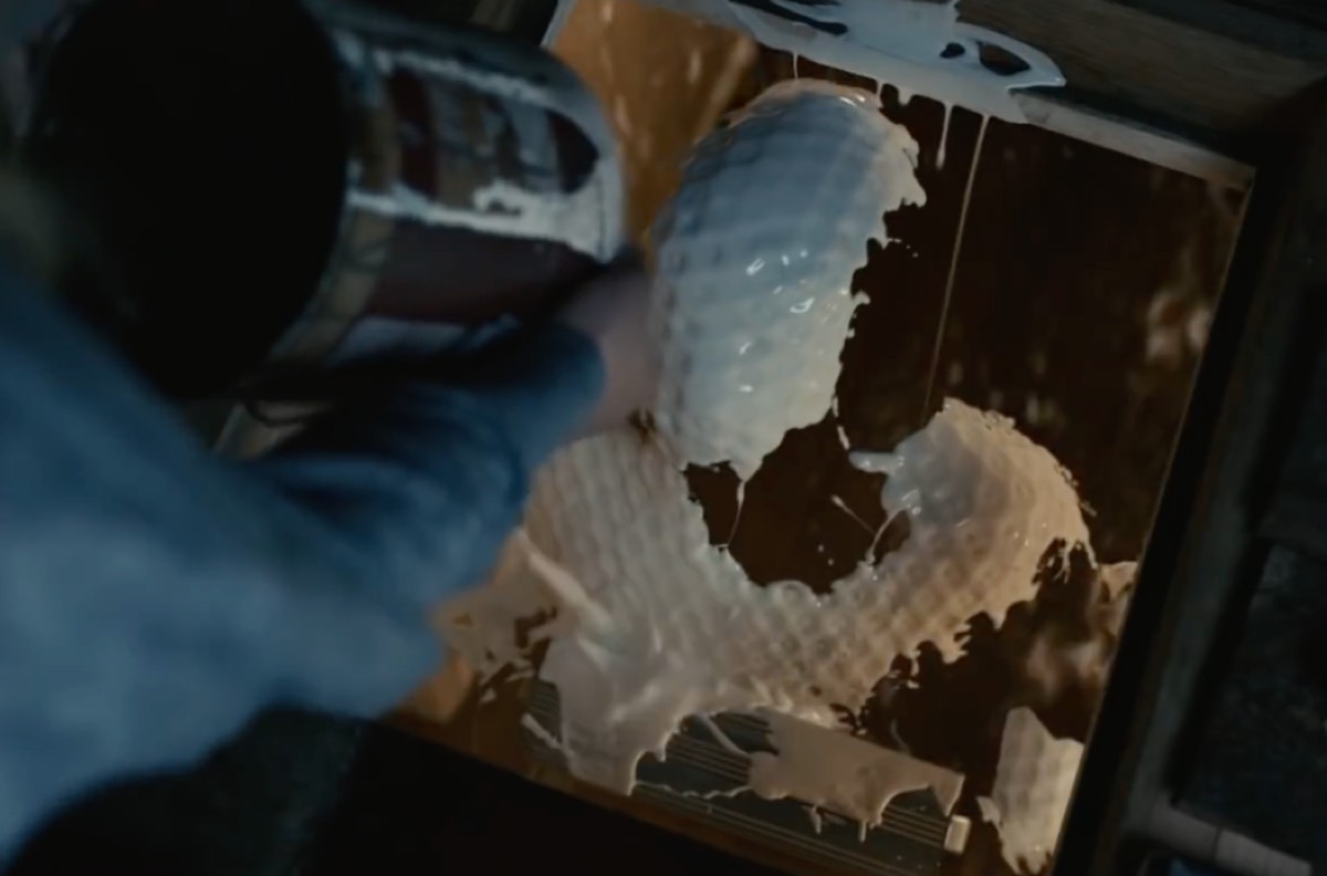 Exploring the ingenious science and science fiction of making things ...