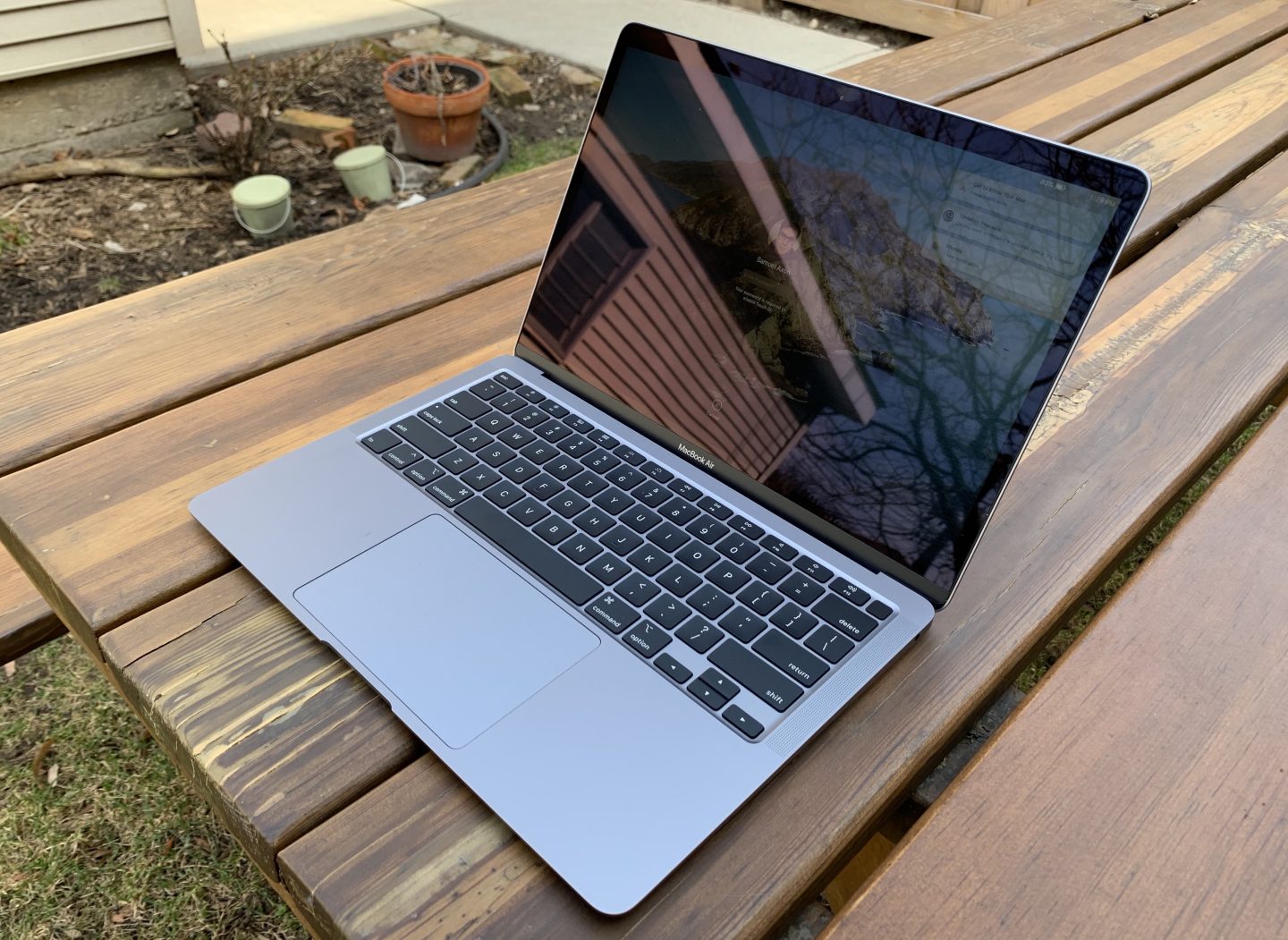 MacBook Air 2020 review: The most boring Mac is among the best - Ars ...