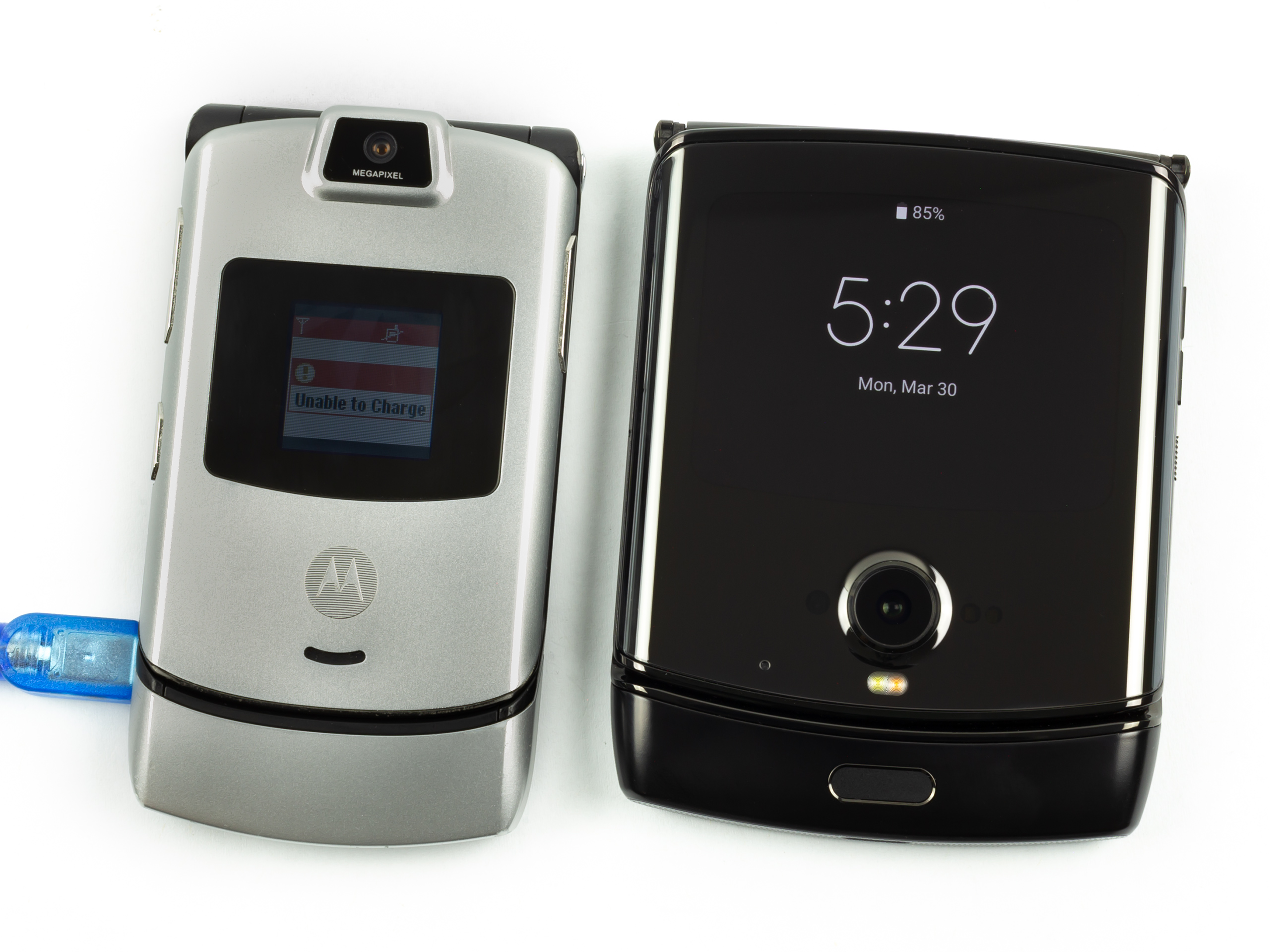 Moto Razr review—RIP to our Moto Razr (March 30, 2020 - March 31, 2020 ...