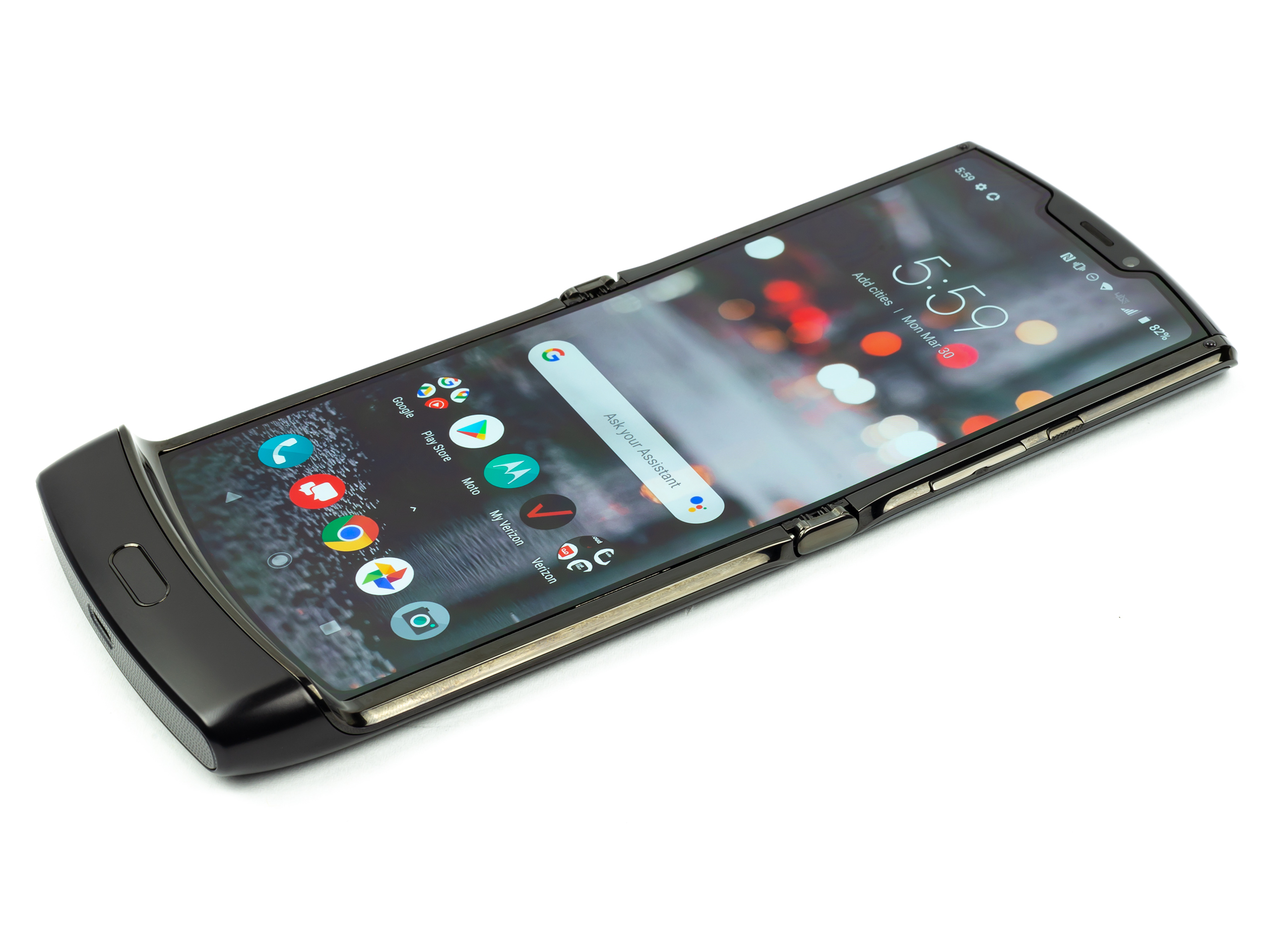 Moto Razr review—RIP to our Moto Razr (March 30, 2020 - March 31, 2020 ...