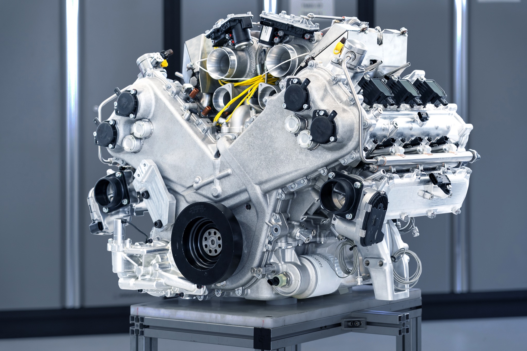 Aston Martin designs a new V6 for James Bond—and the Valhalla hypercar ...