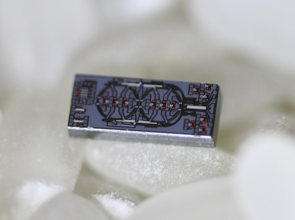 A “no math” (but seven-part) guide to modern quantum mechanics - Ars ...