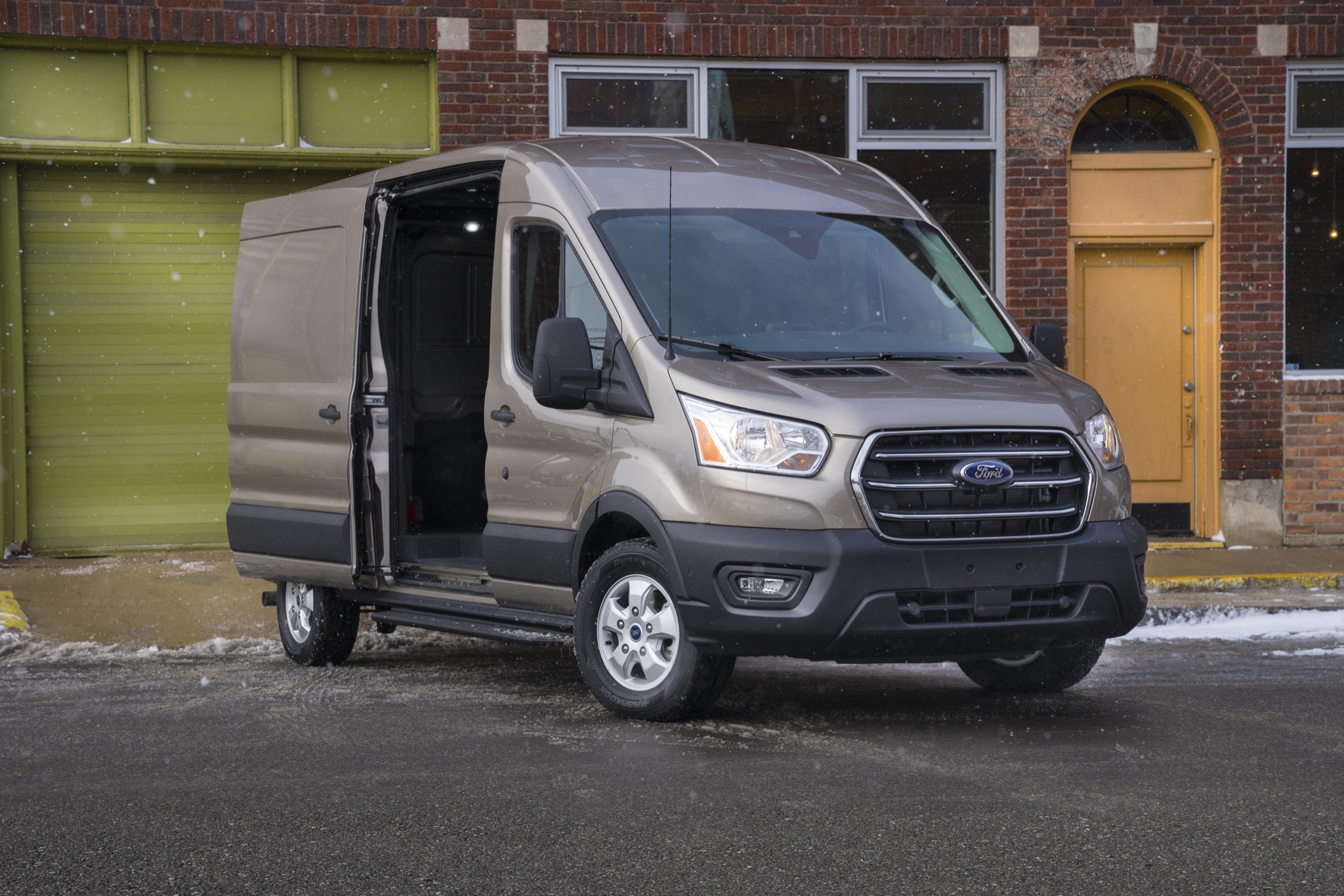 Ford’s best-selling Transit is going electric, and it’s coming to ...