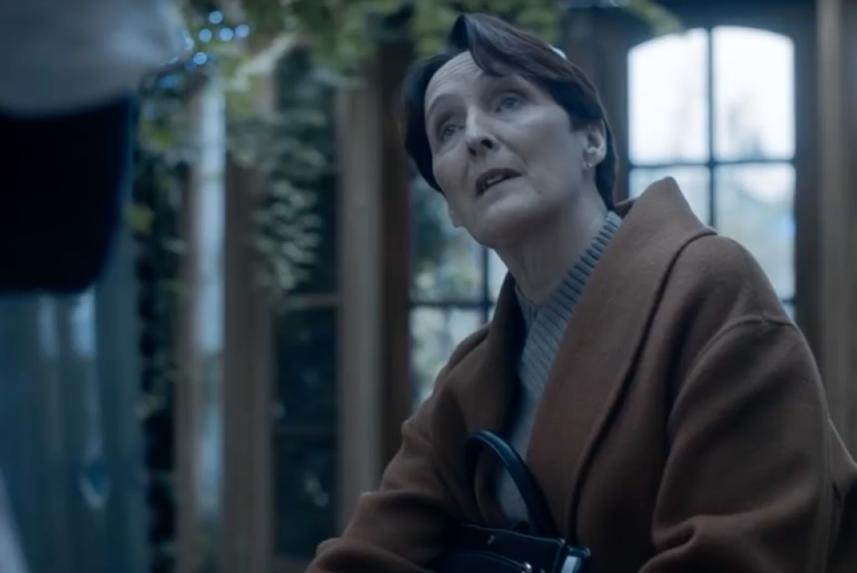 Killing Eve S3 trailer drops; new season will debut two weeks early ...