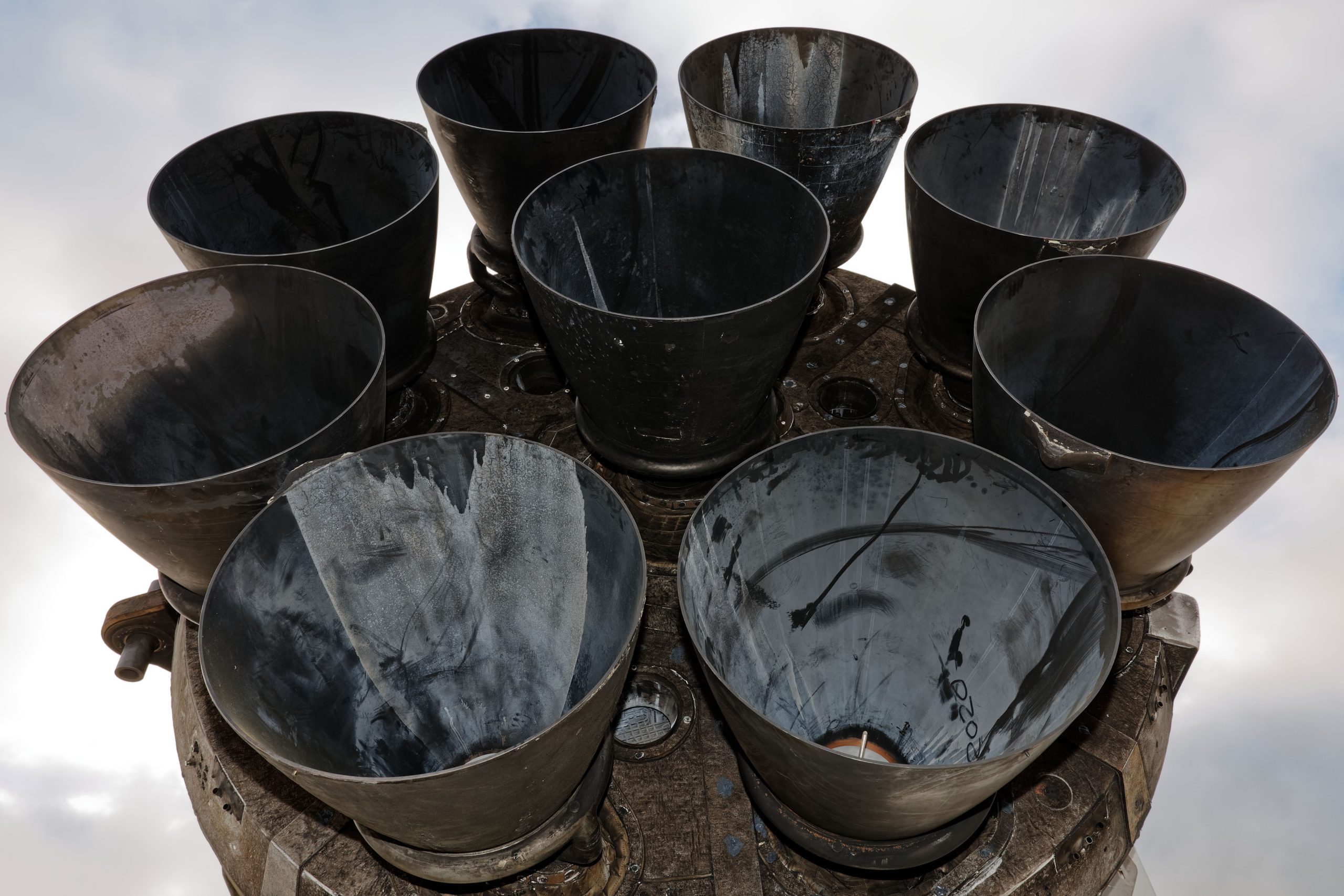 Space Center Houston now has a twice-flown Falcon 9 on display - Ars ...