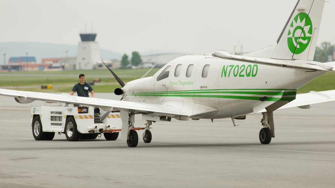 Appearing nightly, the Quest Diagnostics Air Force - Ars Technica