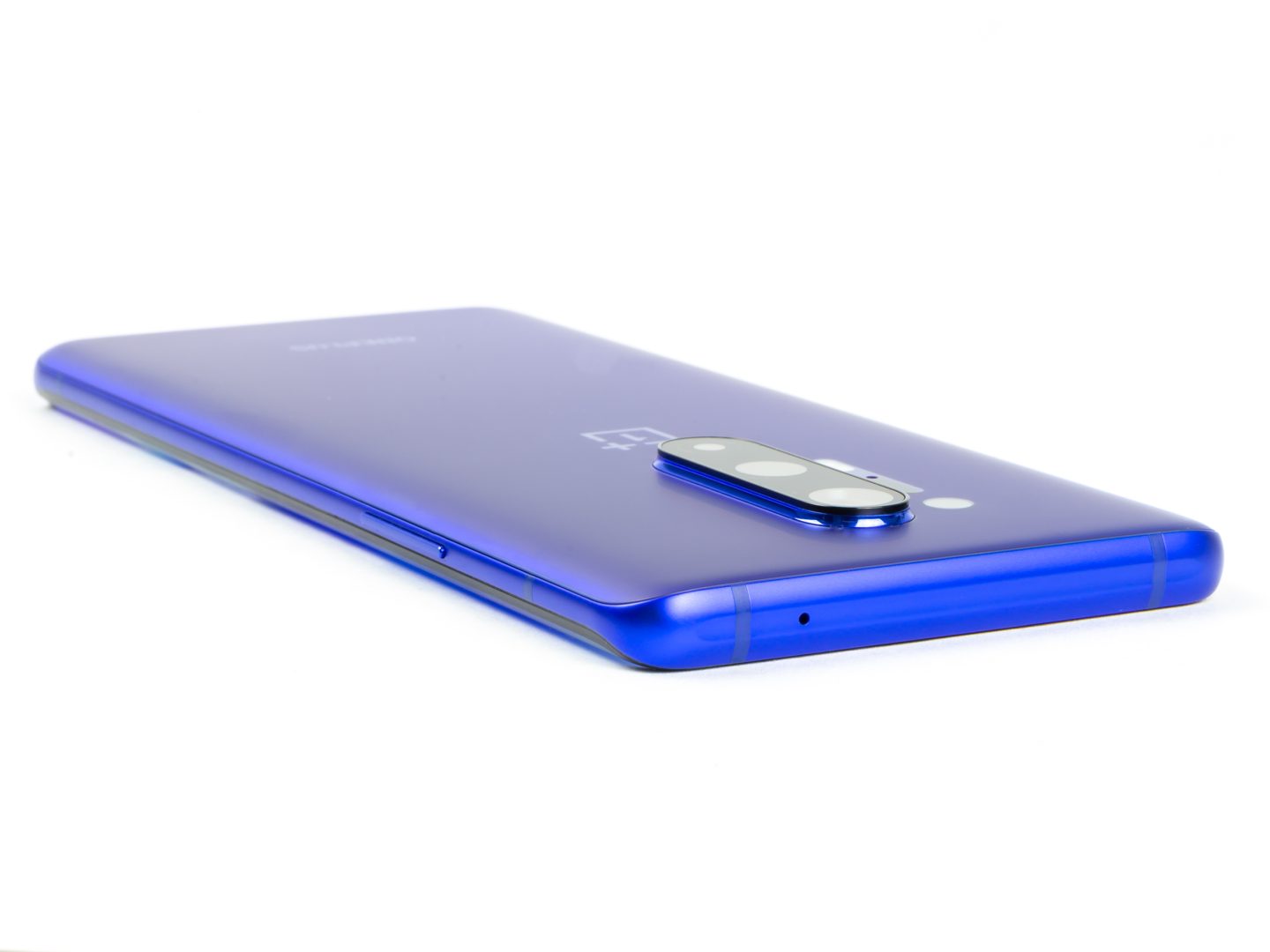 The OnePlus 8 finally gets an always-on display—oh, yeah, and Android ...