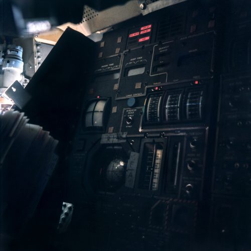 Here’s an unprecedented look at Apollo 13’s damaged service module ...