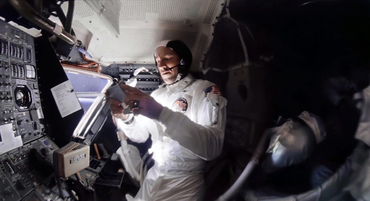 Here’s an unprecedented look at Apollo 13’s damaged service module ...