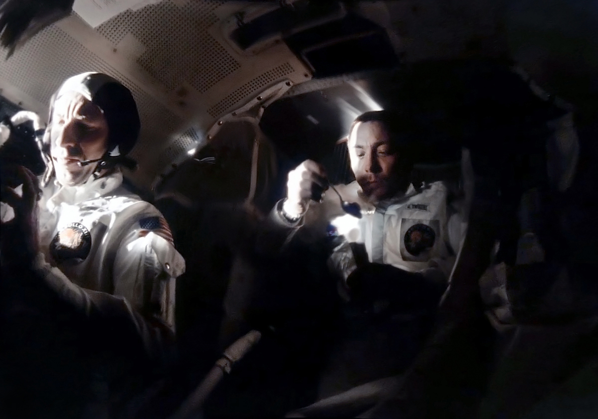 Apollo 13 Explosion Scene