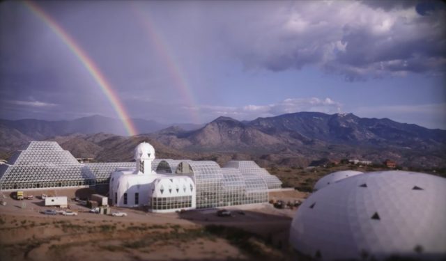Review: Revisit the controversial Biosphere 2 project with Spaceship ...