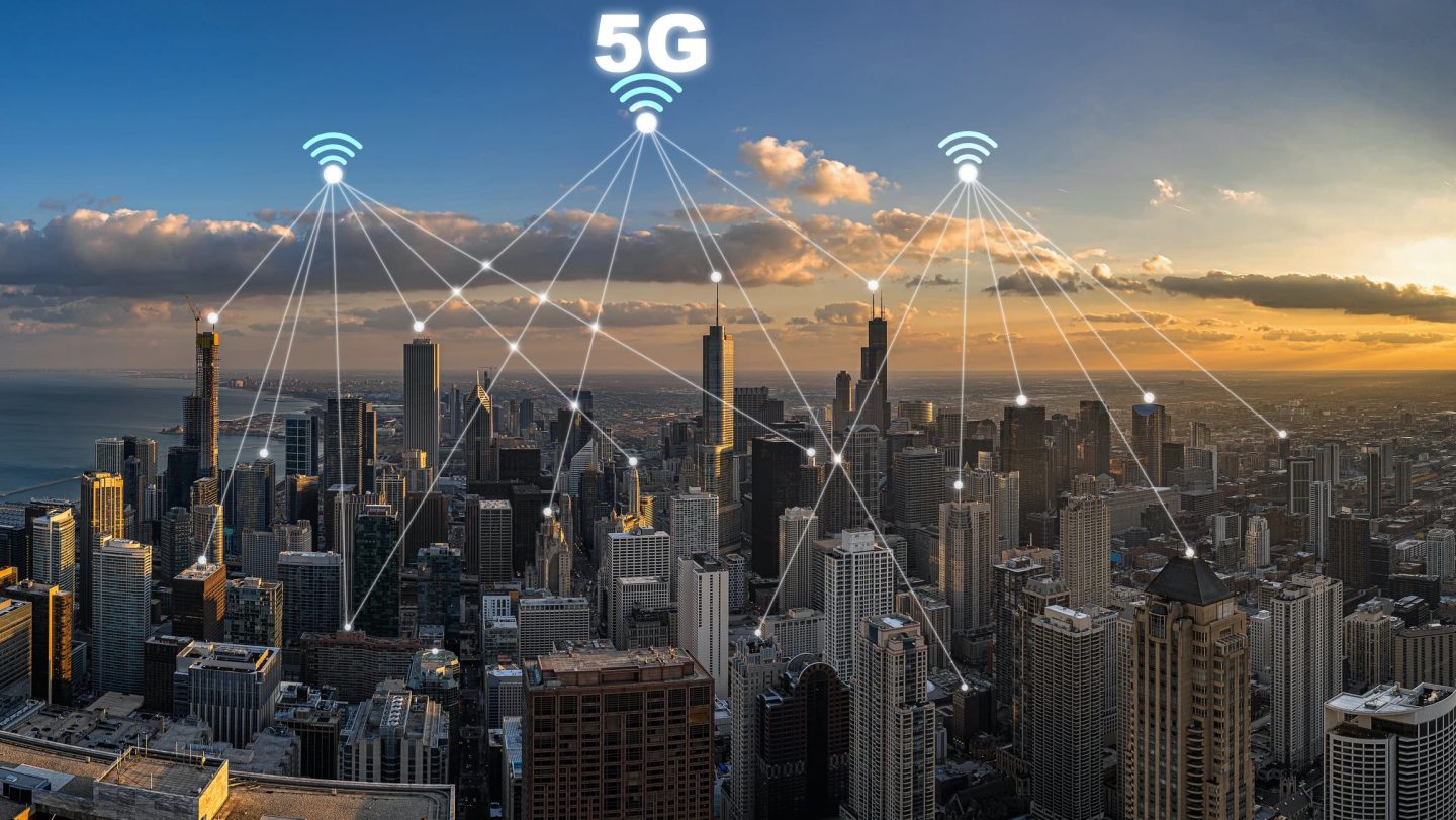 FCC approves 5G network despite military saying it will harm GPS ...