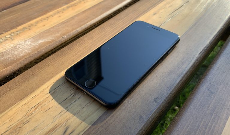 iPhone SE review: Though it be but little, it is fierce - Ars Technica