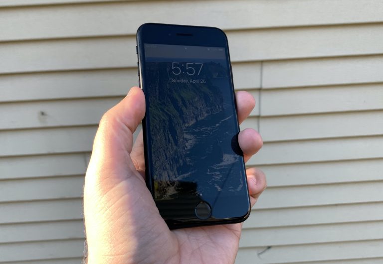 iPhone SE review: Though it be but little, it is fierce - Ars Technica