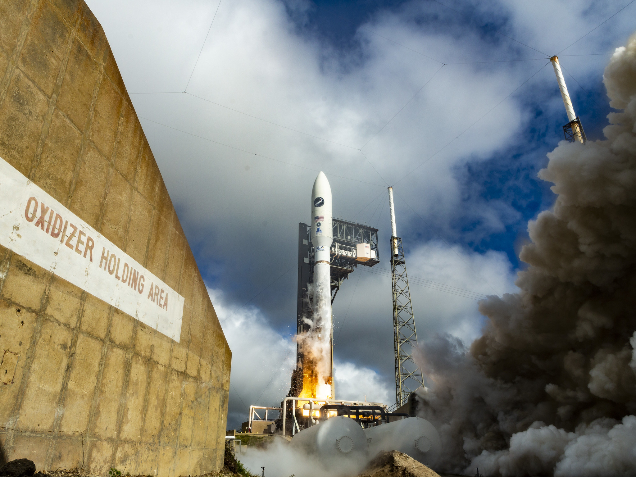 Sunday’s launch of a secret space plane produced some eye-catching ...