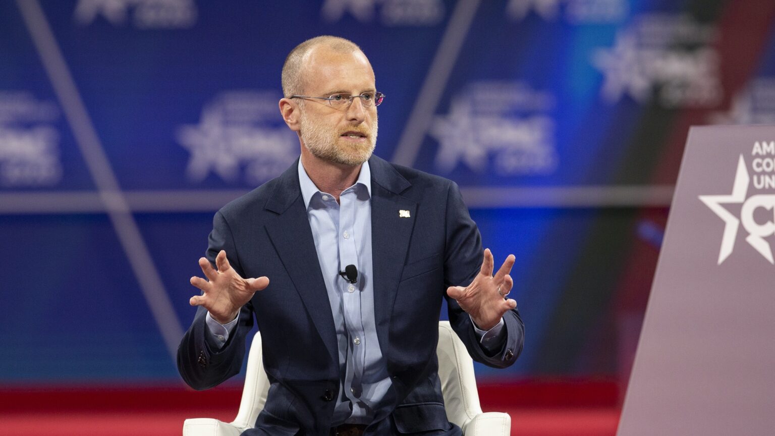 Trump's FCC chair gets to work on punishing TV news stations accused of ...