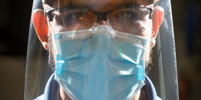 GM makes cars; how did it quickly pivot to face shields and ventilators ...