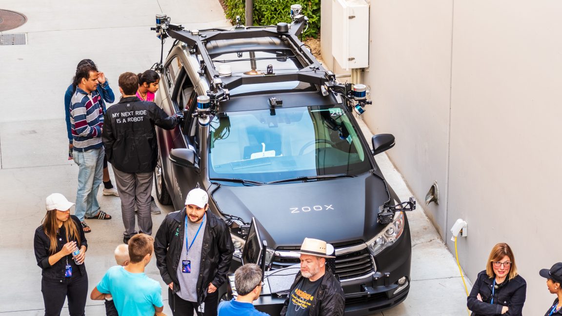 Amazon pays $1.2 billion for self-driving startup Zoox - Ars Technica