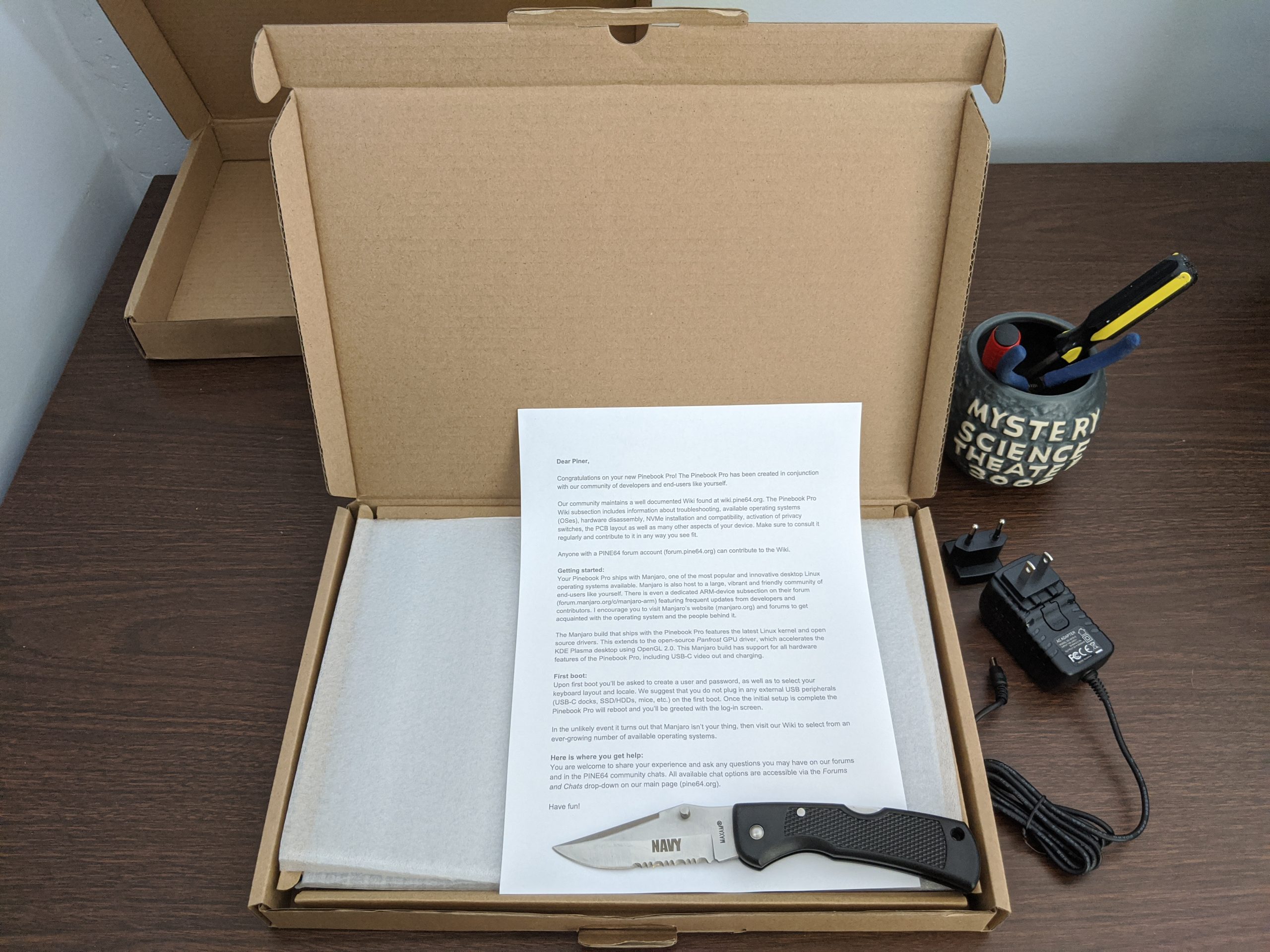 Pinebook Pro review—a $200 FOSS-to-the-hilt magnesium-chassis laptop ...