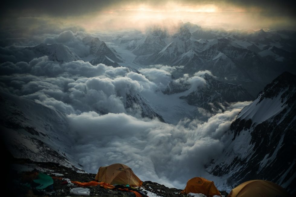 NatGeo expedition hunts for 1924 climber’s body in Lost on Everest ...