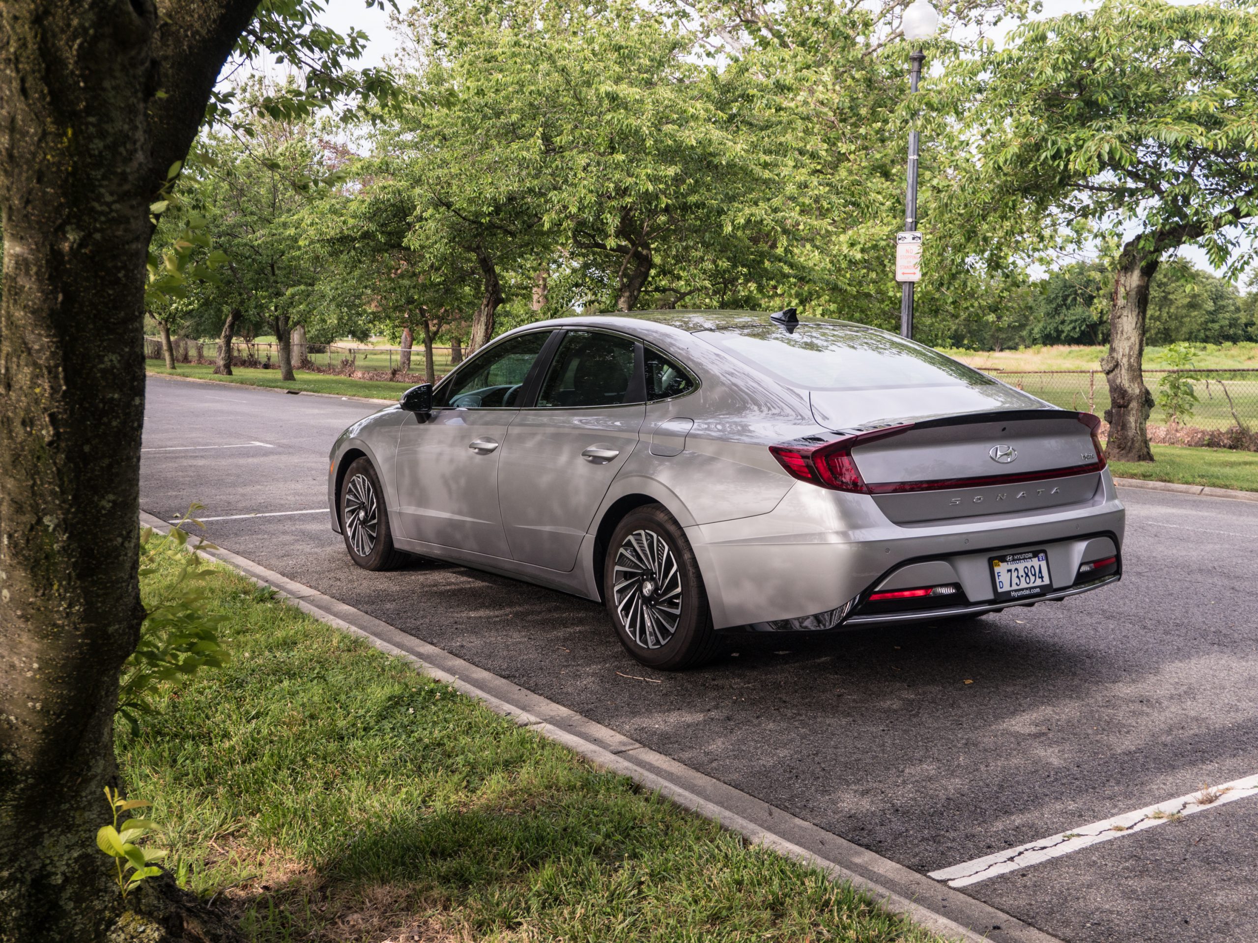 Best 2020 hybrid sedan store