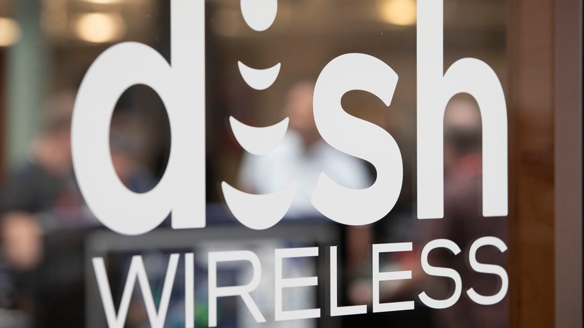 Dish buys Boost prepaid biz from T-Mobile, finally enters wireless ...