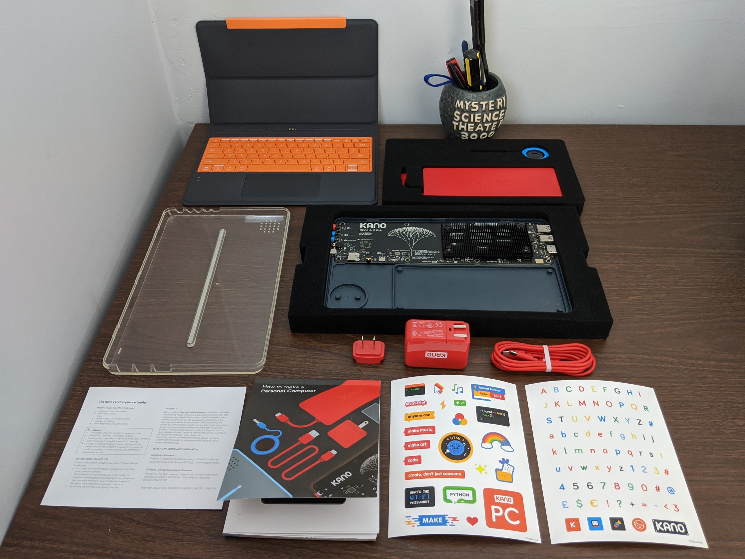 Hands-on: The $300 Kano PC, a “build-it-yourself” Chromebook competitor ...