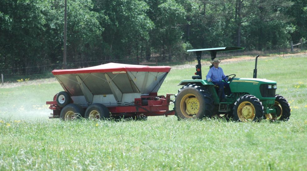 Spreading rock dust on farms could be a major climate action - Ars Technica