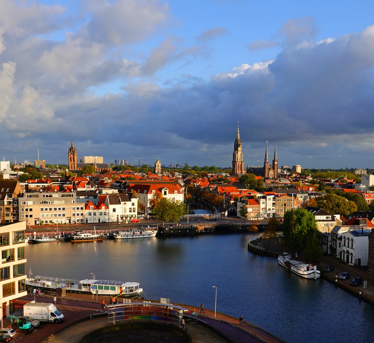 New analysis prompts rethinking of date, time for Vermeer’s View of ...