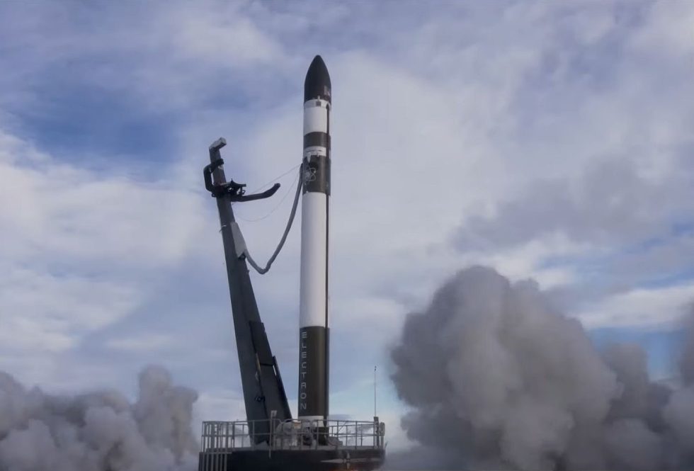After a second-stage failure, Rocket Lab loses seven satellites - Ars ...