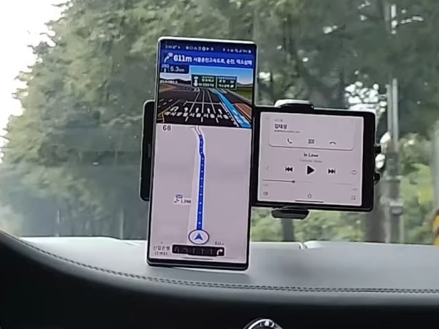 The LG Wing is a “T” shaped, dual-screen smartphone - Ars Technica