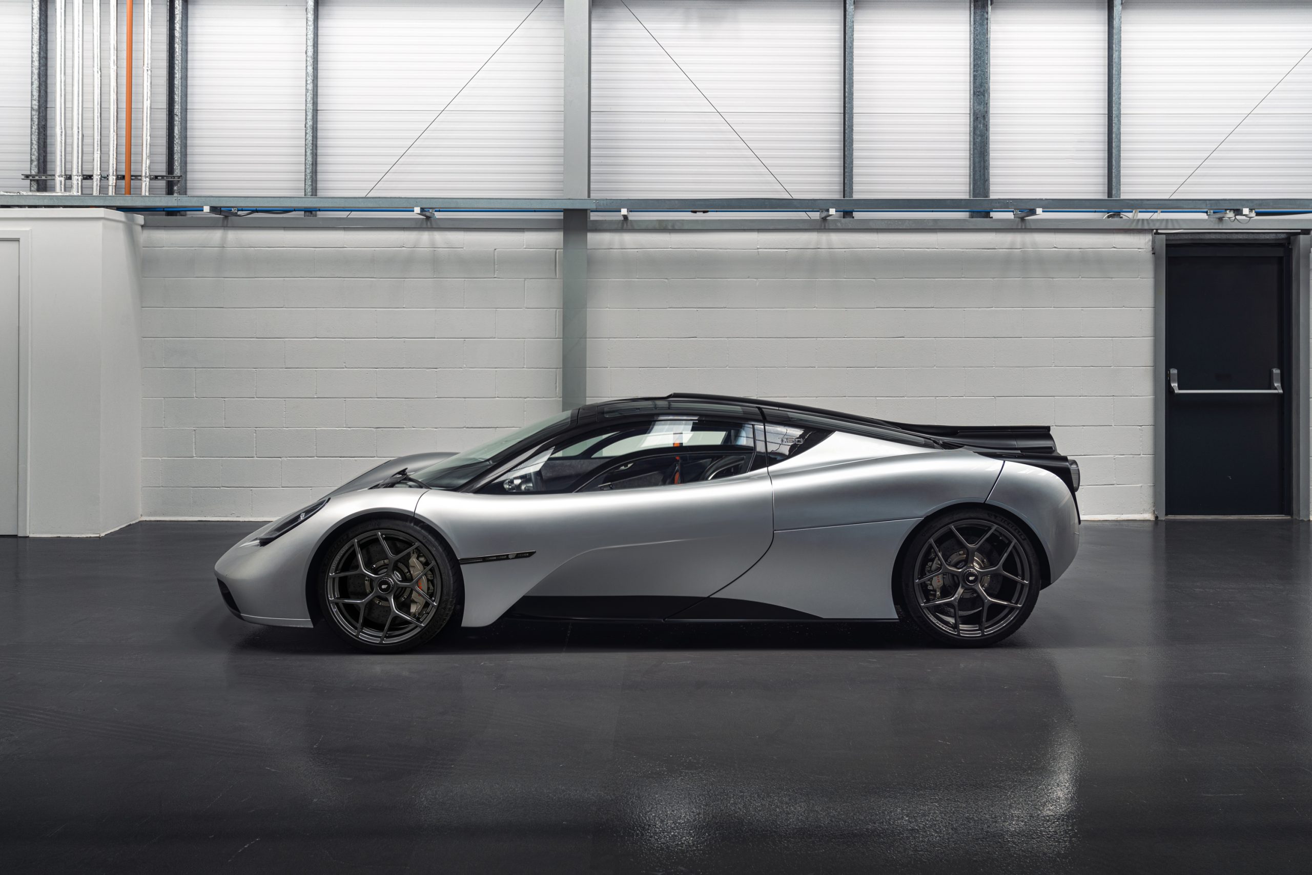 Three seats, a V12, and a manual transmission: The GMA T.50 reveal - Ars Technica