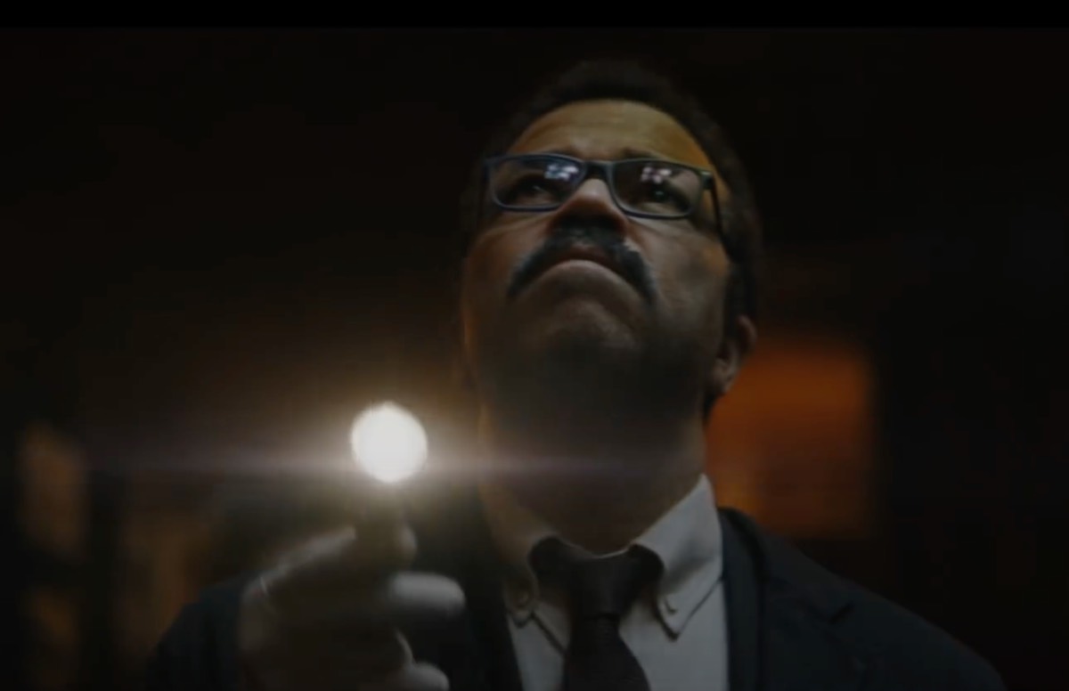 Robert Pattinson is a broody Caped Crusader in first teaser for The ...