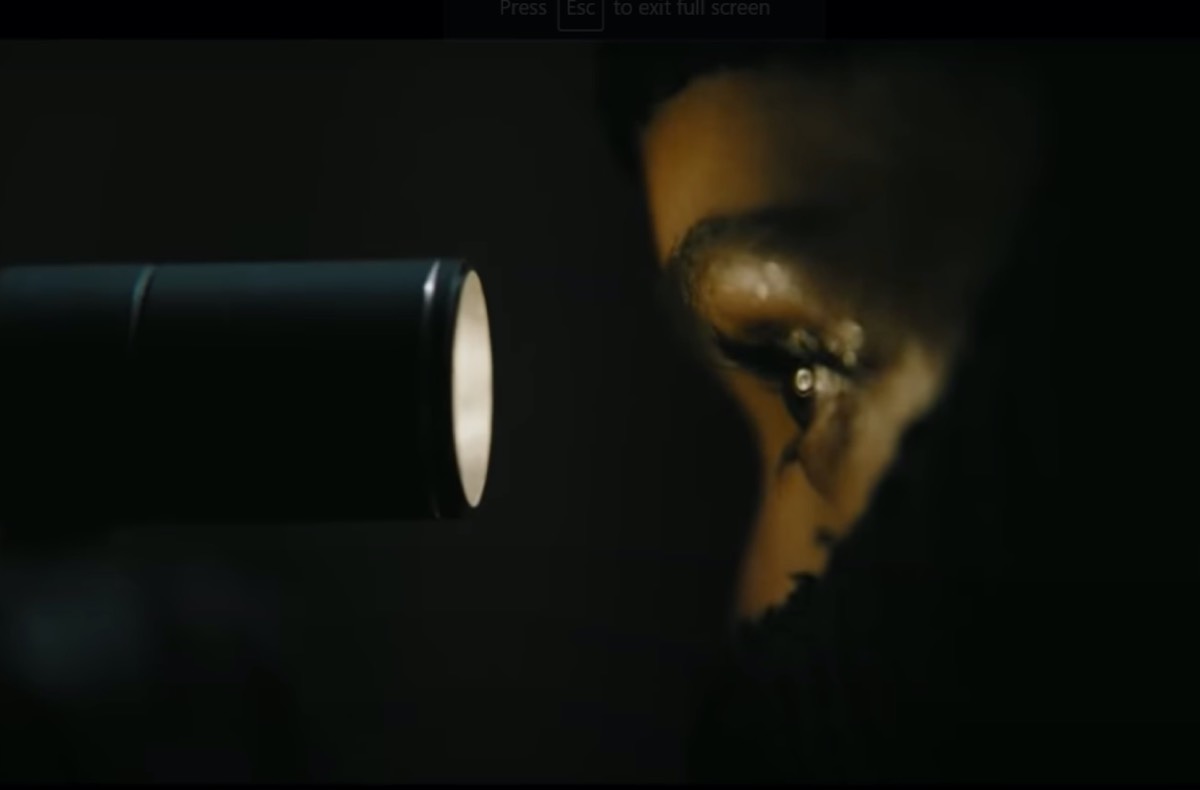 Robert Pattinson is a broody Caped Crusader in first teaser for The ...