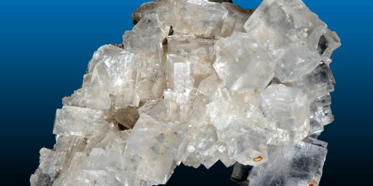 Could “disordered rock salts” bring order to next-gen lithium batteries ...