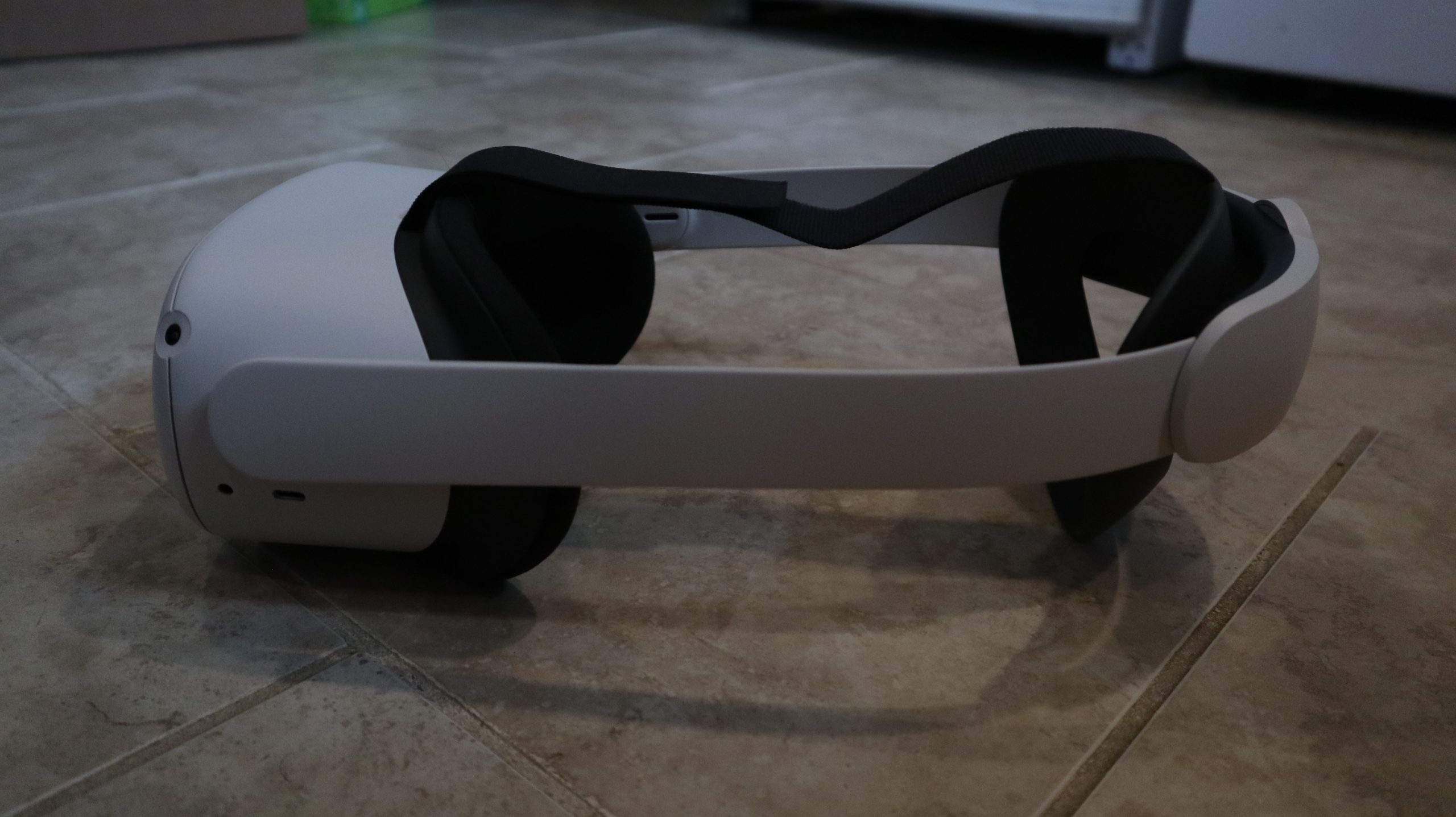 Review: We do not recommend the $299 Oculus Quest 2 as your next VR ...