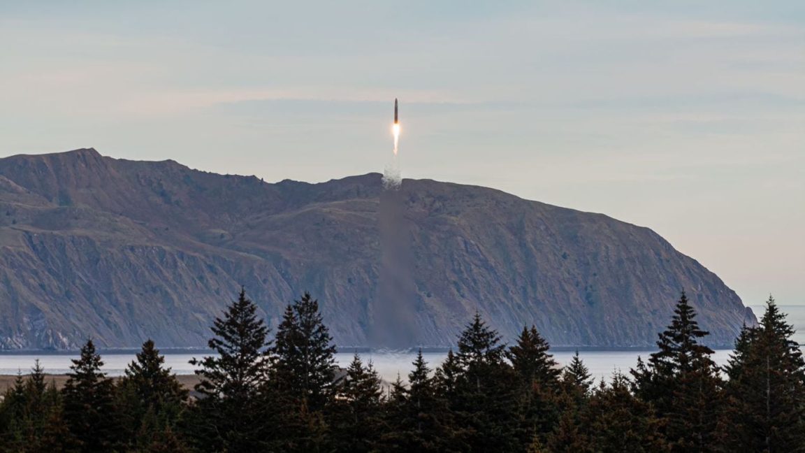 Astra pitches larger rocket, suborbital cargo-delivery plan to Air ...
