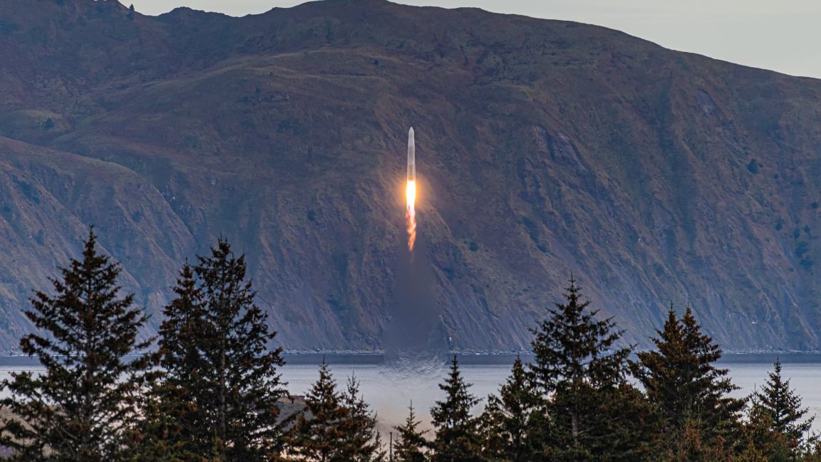 Rocket Report: Chinese rocket fails, Starship may make a leap in ...
