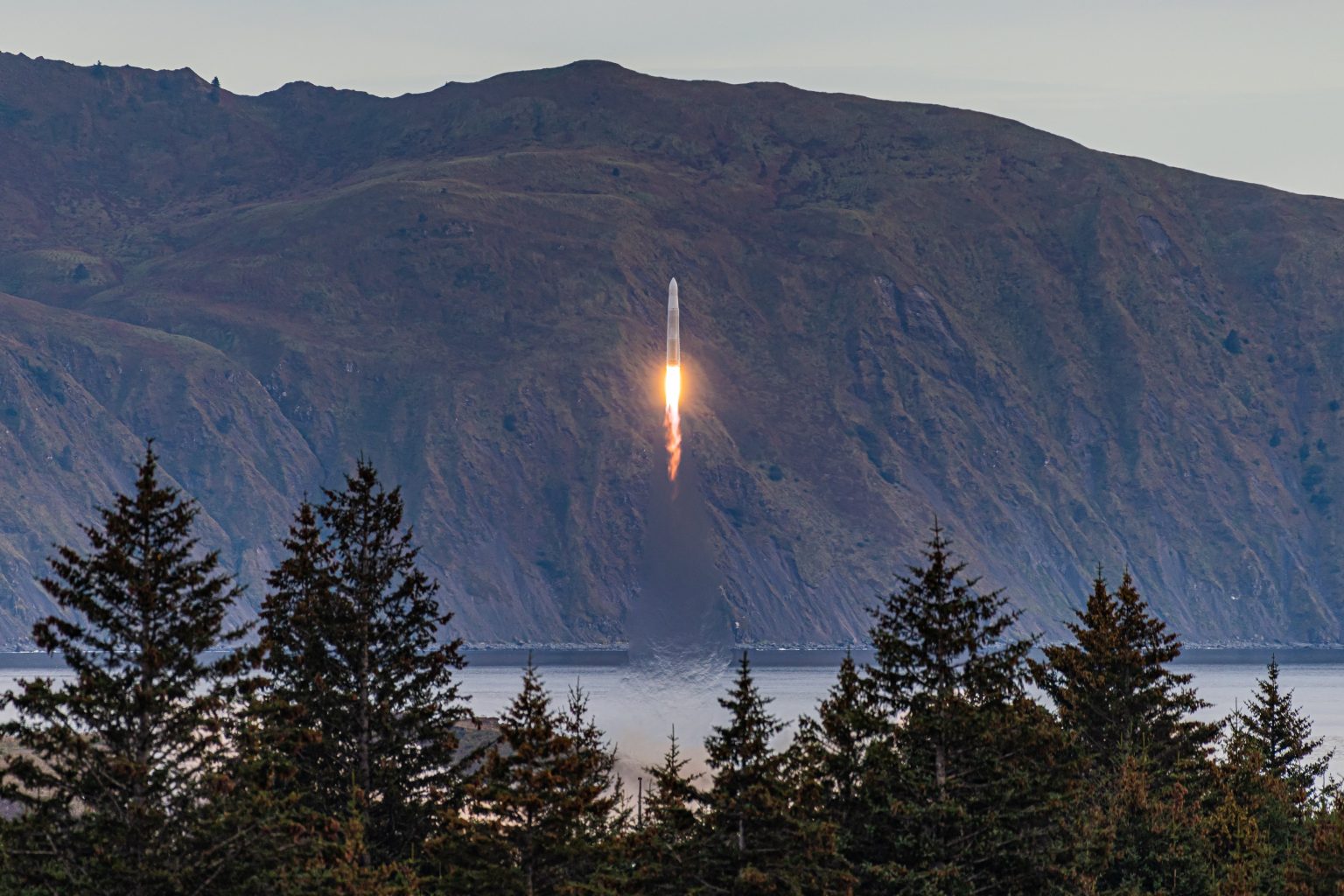 Astra pitches larger rocket, suborbital cargo-delivery plan to Air ...