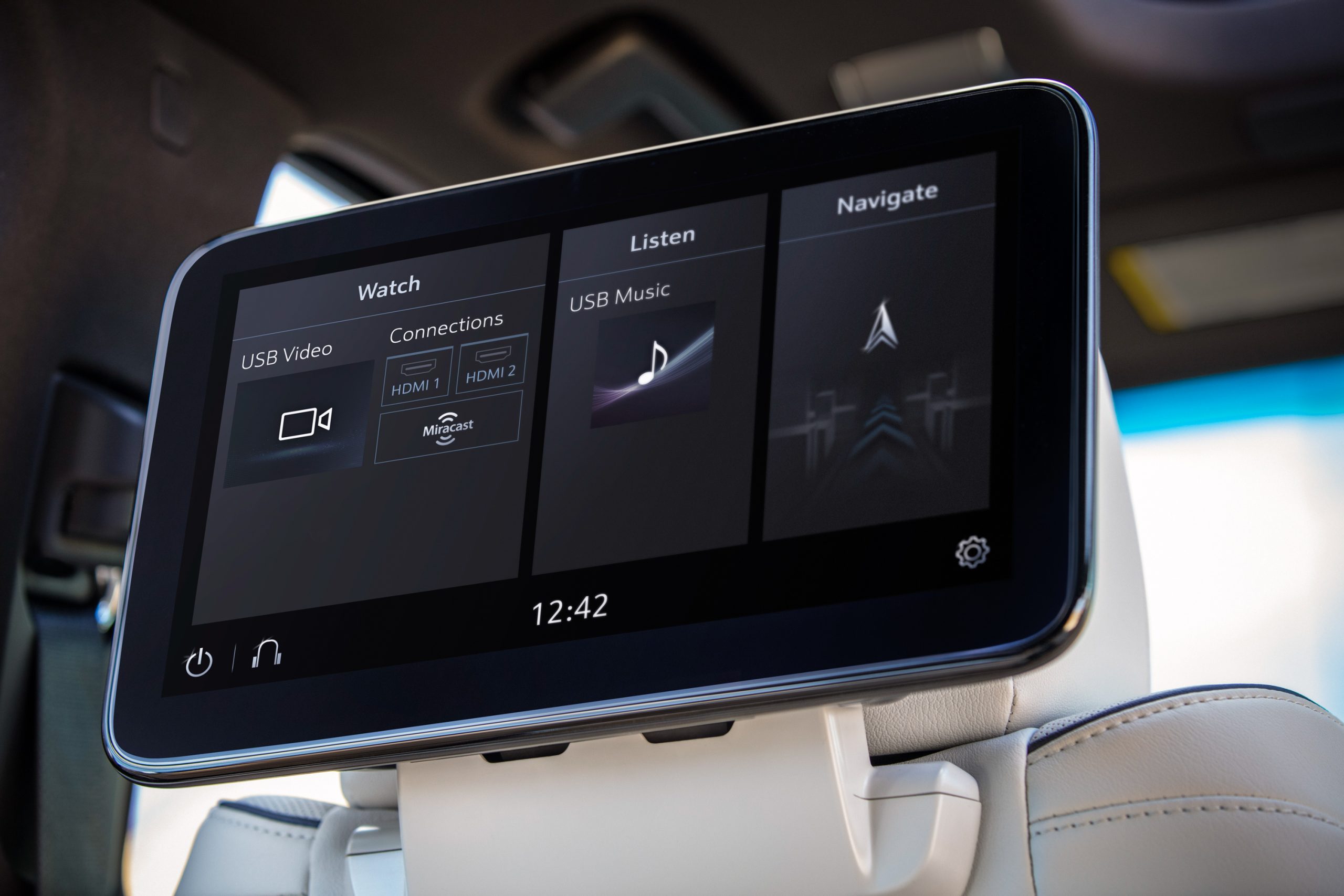 Cadillac gives the new 2021 Escalade SUV a huge technology upgrade ...