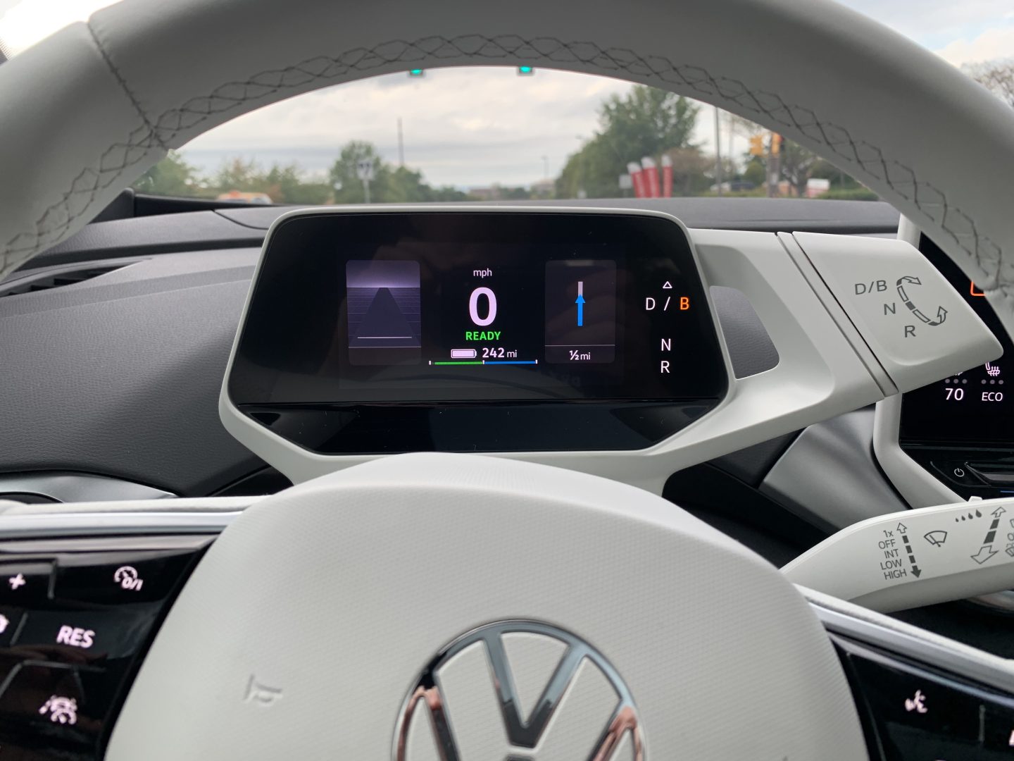 45 minutes on the road in a prototype Volkswagen ID.4 electric car ...