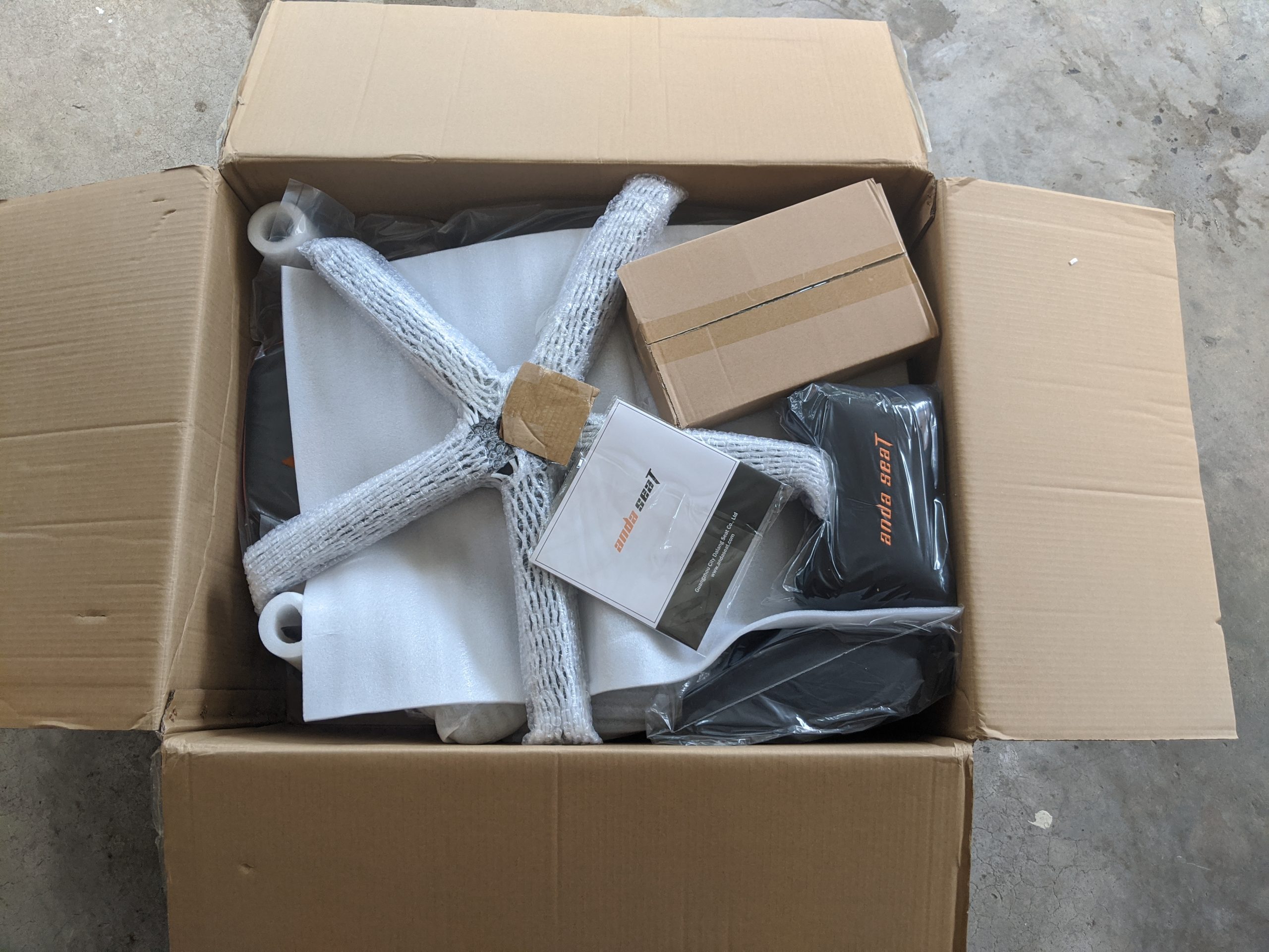 Chairs Technica: We review two new models from Anda Seat - Ars Technica