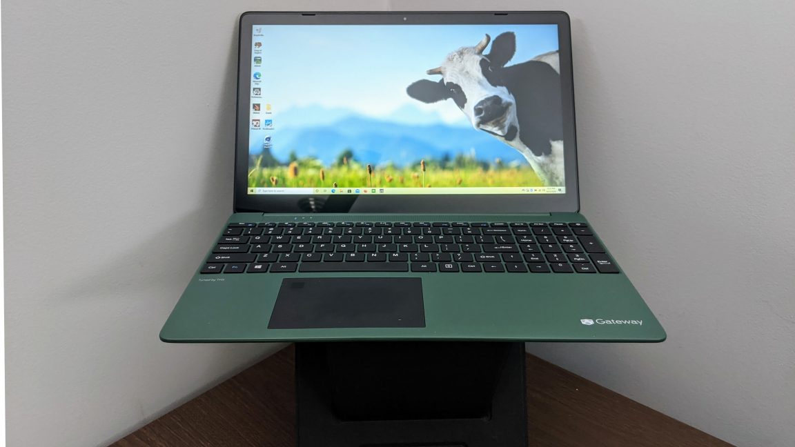 Review: Walmart’s Core i5 Ice Lake laptop, back in stock at $500 - Ars ...