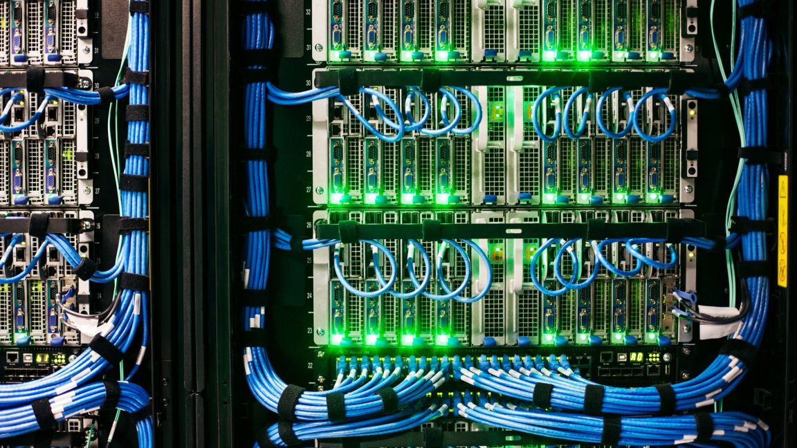 Fancy Bear imposters are on a hacking extortion spree - Ars Technica