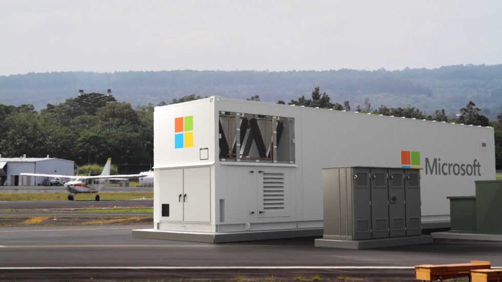 Microsoft’s new data center in a box will use SpaceX Starlink broadband ...